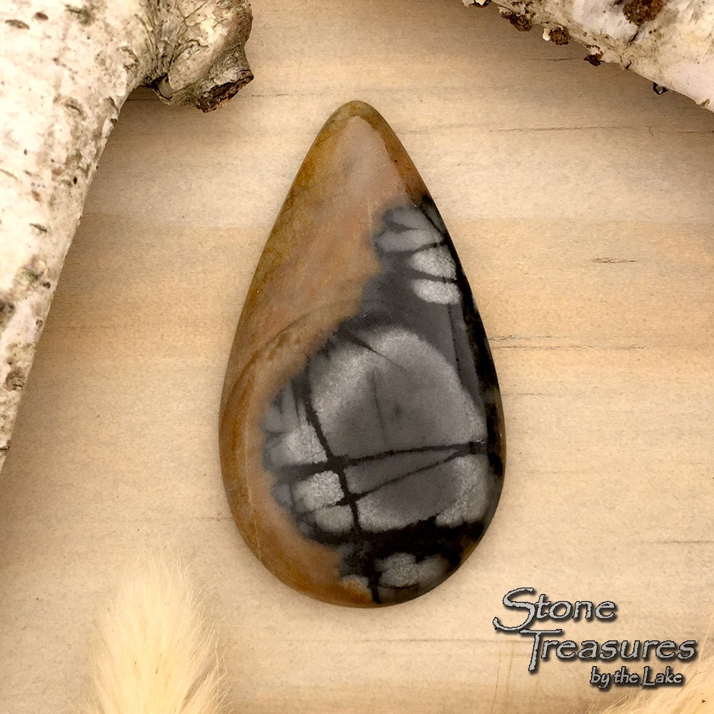 Picasso Marble - Stone Treasures by the Lake